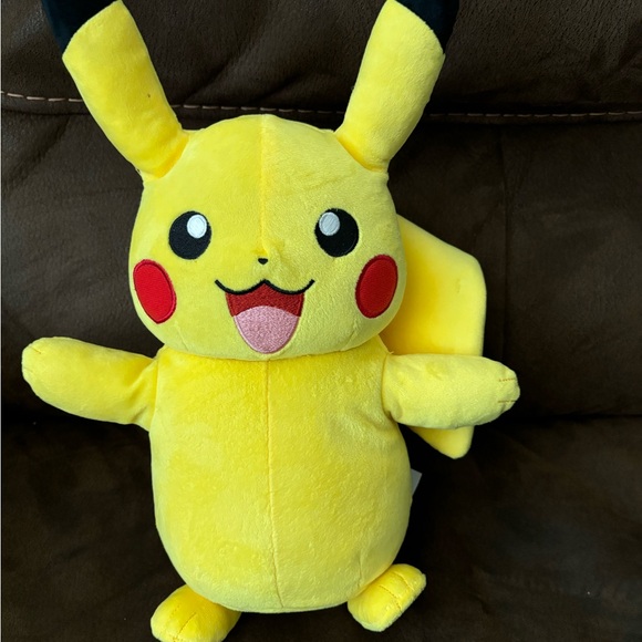 Pokemon | Other | Pokemon Electric Charge Pikachu Plush 223 Like New ...